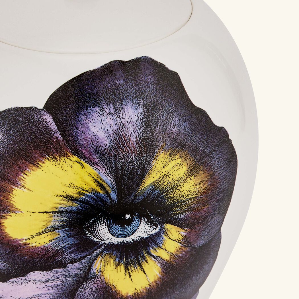 Discover Luxury Vases | Tanagra UAE